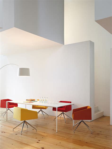 Arper Nuur Custom Made Office Tables Arper