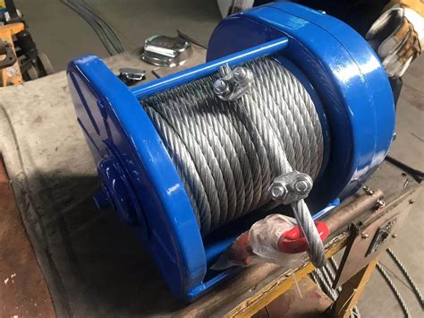 Heavy Duty 0 5t 1t 2t 3t Portable Manual Winch Wire Rope Hand Lifting