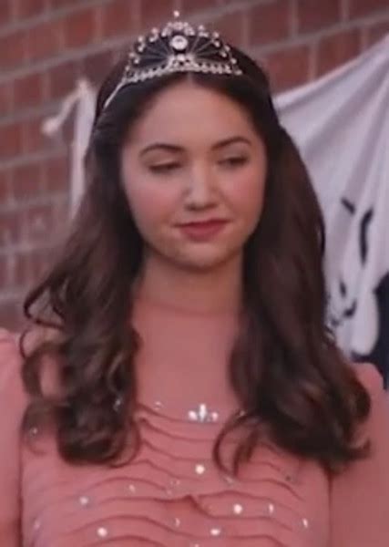 Carolyn Larkin On Mycast Fan Casting Your Favorite Stories