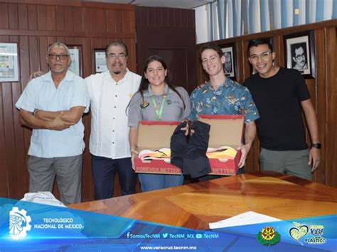 Entrega De Material Para La Rondalla Y Deportistas Del Tecnm Veracruz