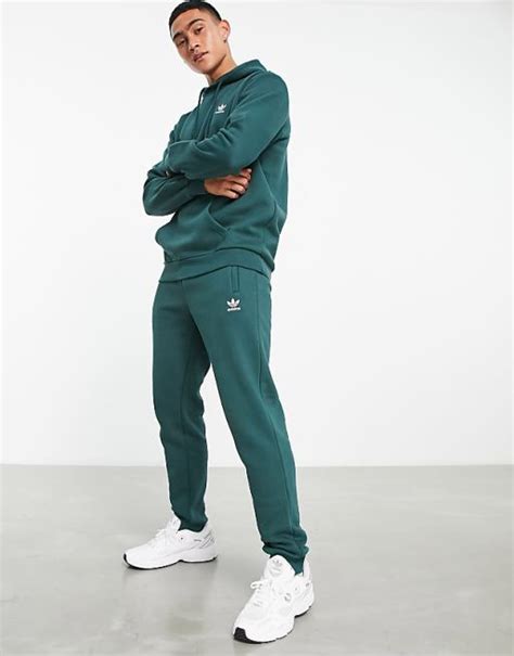 Adidas Originals Essentials Jogginghose In Mineralgrün Asos