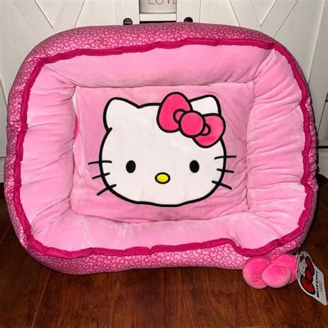 Hello Kitty Dog Hello Kitty Pink Plush Pet Bed With Detachable