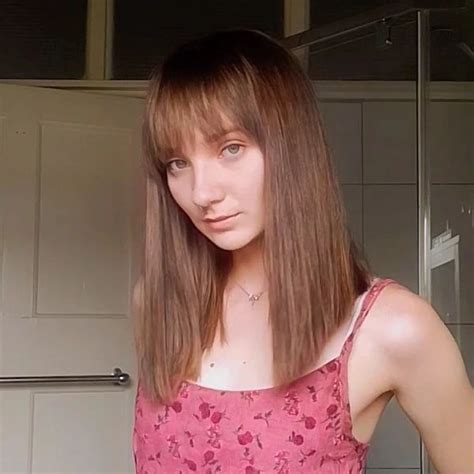 Picture Of Charlize Churcher