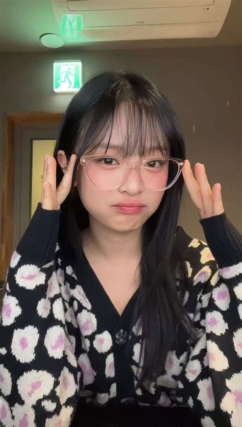Mikhaila Asmara Medium