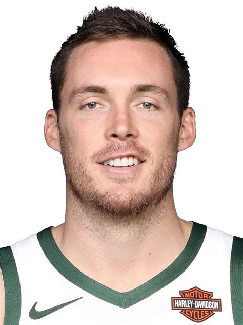 Pat Connaughton Milwaukee Shooting Guard