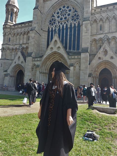 Isabelle Freitas On Linkedin University Graduate