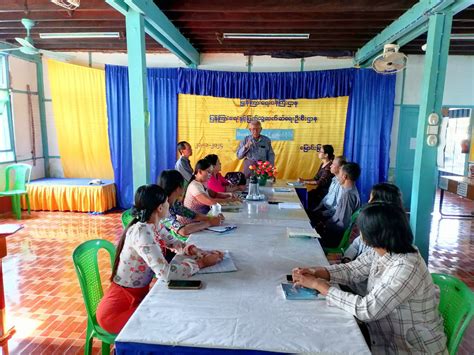 မြောင်းမြမြို့၌ စာအုပ်စာပေချစ်မြတ်နိုးသူများ Book Club အဖွဲ့ စာဖတ