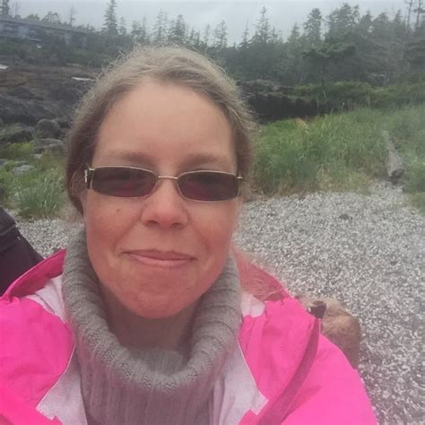 Jessica Wanders Youtube