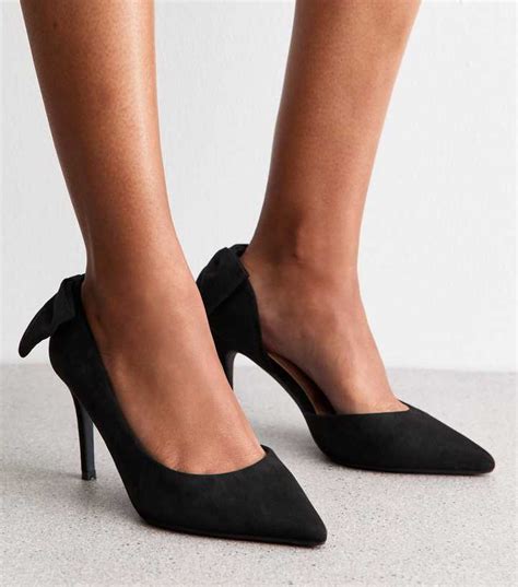 Wide Fit Black Faux Suede Bow Detail Court Shoes New Look