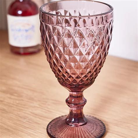 Set Of 6 Vintage Luxury Red Diamond Embossed Drinking Glass Wine