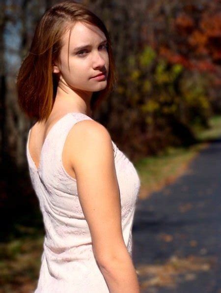 Candace Beachs Photo Portfolio 0 Albums And 5 Photos Model Mayhem