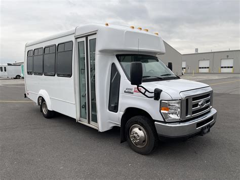 2019 Elkhart Ford E350 14 Passenger Shuttle Bus