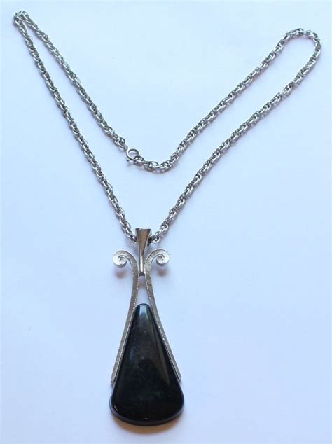 Vintage Avon Signed Large Silver Tone Black Cab Pendant Necklace