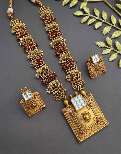 Gold Pendant Designs