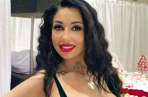 Narcisa Manelista Momente Grele Patru Luni De La Moartea Părintelui Ei ”tatăl Meu” Star