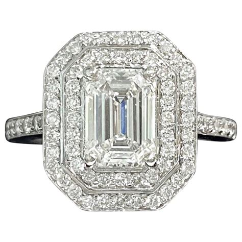 Certified 14 Karat White Gold And Vvs Diamond Engagement Ring At