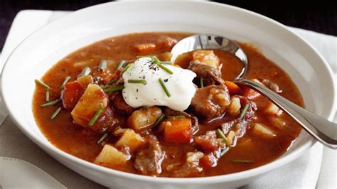 Gulaş Yemeği Tarifi Macar Gulaş Nasıl Yapılır Habervakti Son