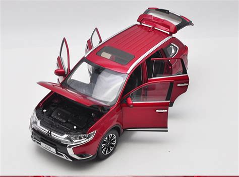 Original Exquisite Diecast 2017 Version 1 18 Gac Mitsubishi New Outlan