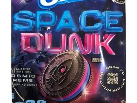 Space Dunk Chocolate Sandwich Cookies Nutrition Facts Eat This Much