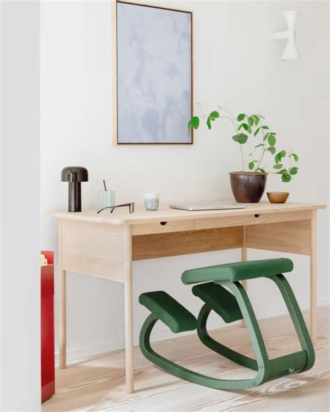 Varier Variable™ Monochrome Aword