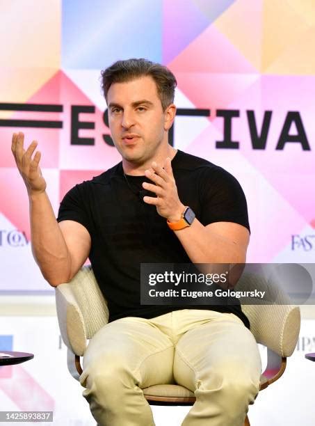 New York And Company Ceo Photos And Premium High Res Pictures Getty Images