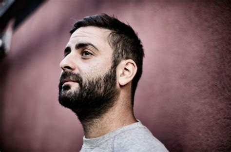 Nto Présente Lac De Soi Sur Cercle Records Hands Up électro