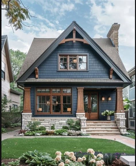 Elegant Navy Blue House With Brown Trim Expression