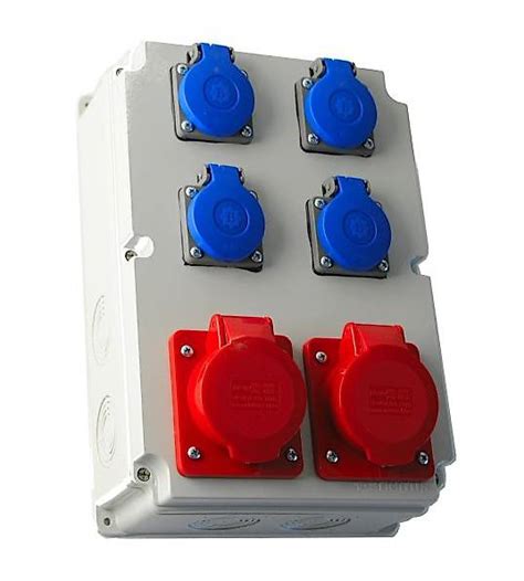 Stromverteiler 4x16a230 Volt 2x16a400volt Neuwertig Im Kanton