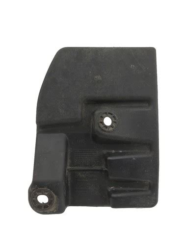 Used 2017 2020 Honda Cr V Rear Driver Strake Guard Protector 74485 Tla
