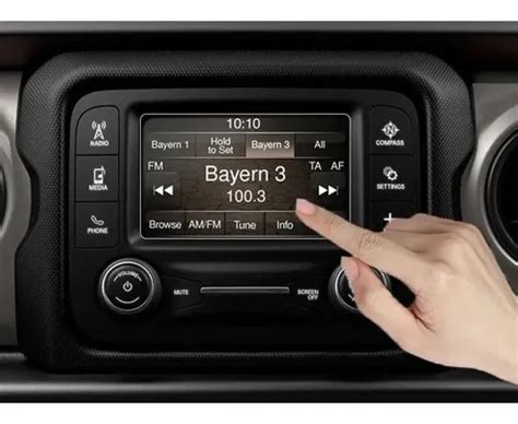 Película Multimidia Proteção Jeep Renegade Compass Fiat Toro