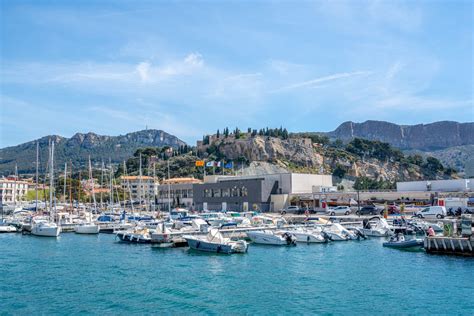 The Many Charms Of Cassis France Things To Do Guide