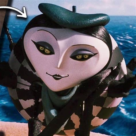 Yellow Double Iris Contacts I Cant Seem To Find Any Even Close To Ms Spiders Eyes Any