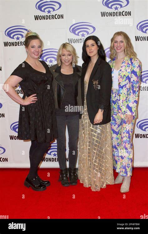 Lindsay Jones Kara Eberle Jeannie Tirado Barbara Dunkelman On Day 2
