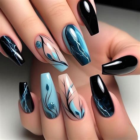 6 Timeless And Classic Nail Designs To Suit Your Taste