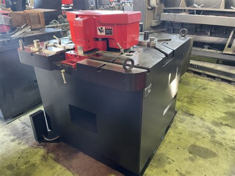 Amada Used Machine Corner Shear Cshw 220 Mesena Co Ltd