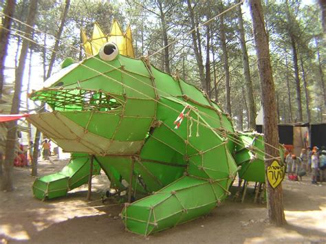 Ropes And Poles More Israeli Pioneering Structures