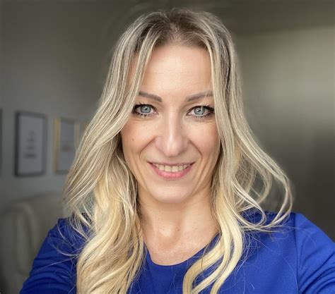 Anno Nuovo Prezzi Nuovi Trasforma Il 2024 Nel Tuo Anno Più Ricco