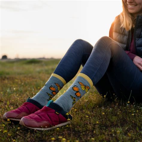 Womens Flutter Crew Lightweight Lifestyle Sock Carters Boots And Repair