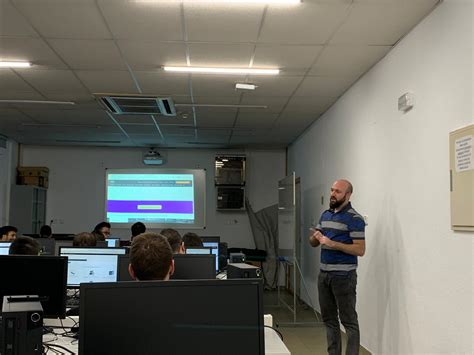 Formación Cloud Hackathon Cátedra Viewnext Usal