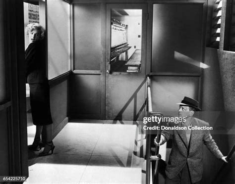 Joseph Cotten Photos And Premium High Res Pictures Getty Images