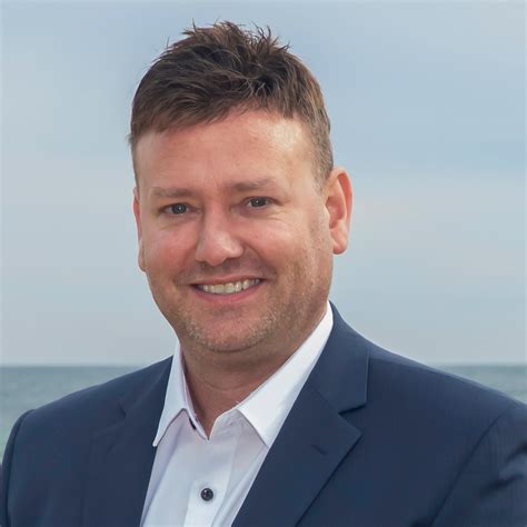 James Aldinger Managing Director Licensed Estate Agent Ray White Chelsea