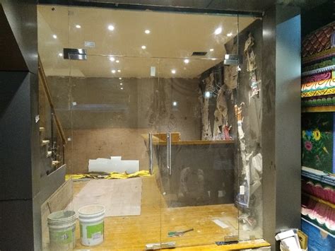 Frameless Glass Patch Fitting For Door At ₹ 650square Feet In Chennai