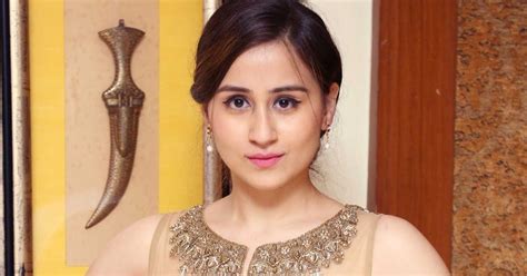 Simran Juneja Indian Actress Simran Juneja Actress Images Latest Pics Of Actress Simran Juneja