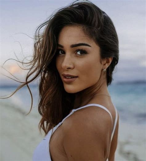 Her Face Alone Makes Me Fall In Love Pic