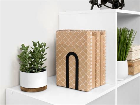 Spectrum Diversified Designs Llc Small Elements Bookends Set Black