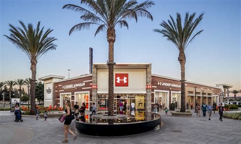 The Outlets At Orange 20 City Blvd W Orange Ca 92868 Us Mapquest