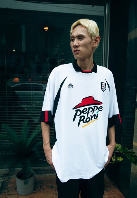 Pprn Seoul Presta Homenagem Ao Clássico Design Do Fulham Com A Camisa