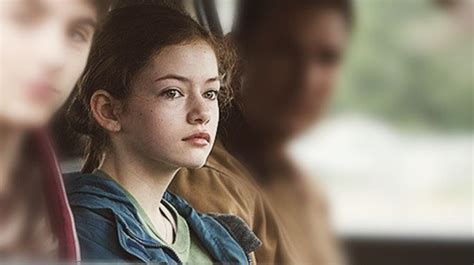 인터스텔라의 소녀 맥켄지 포이 근황 사진 5장 인스티즈instiz 이슈 카테고리