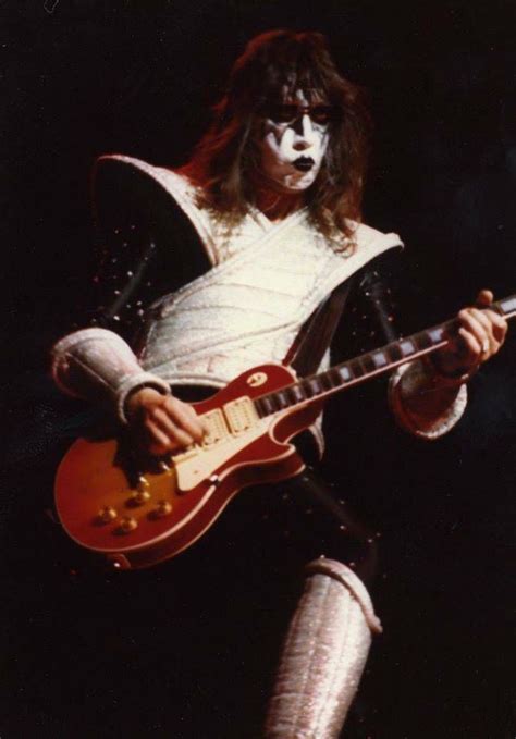 Pin By Lee Thomson On Ace Frehley 1977and1978 Kiss Concert Ace Frehley