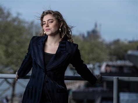 London Tide S Bella Maclean On Making Her National Debut Sex Education And Starring In Jilly
